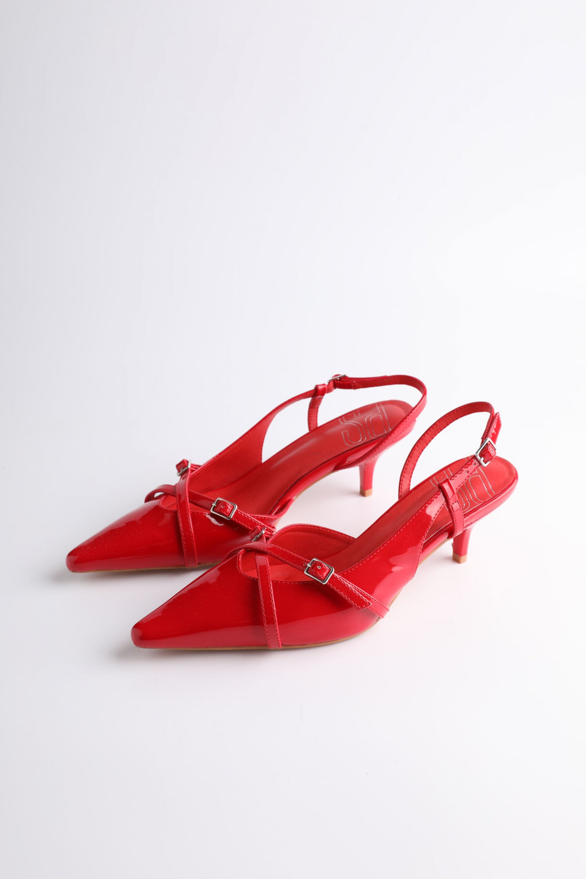CRVENE LAKOVANE SANDALE