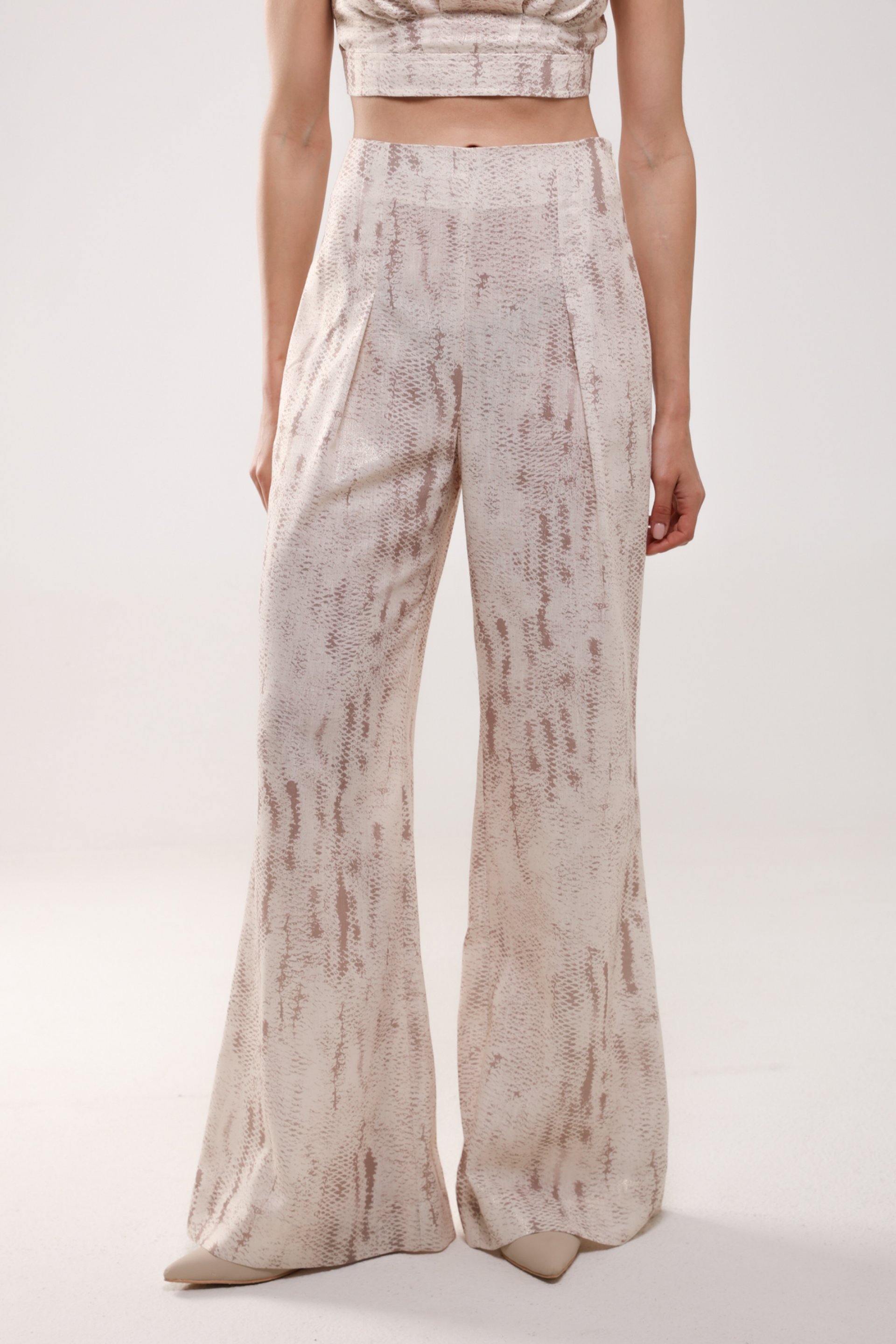 PANTALONE VISOKOG STRUKA